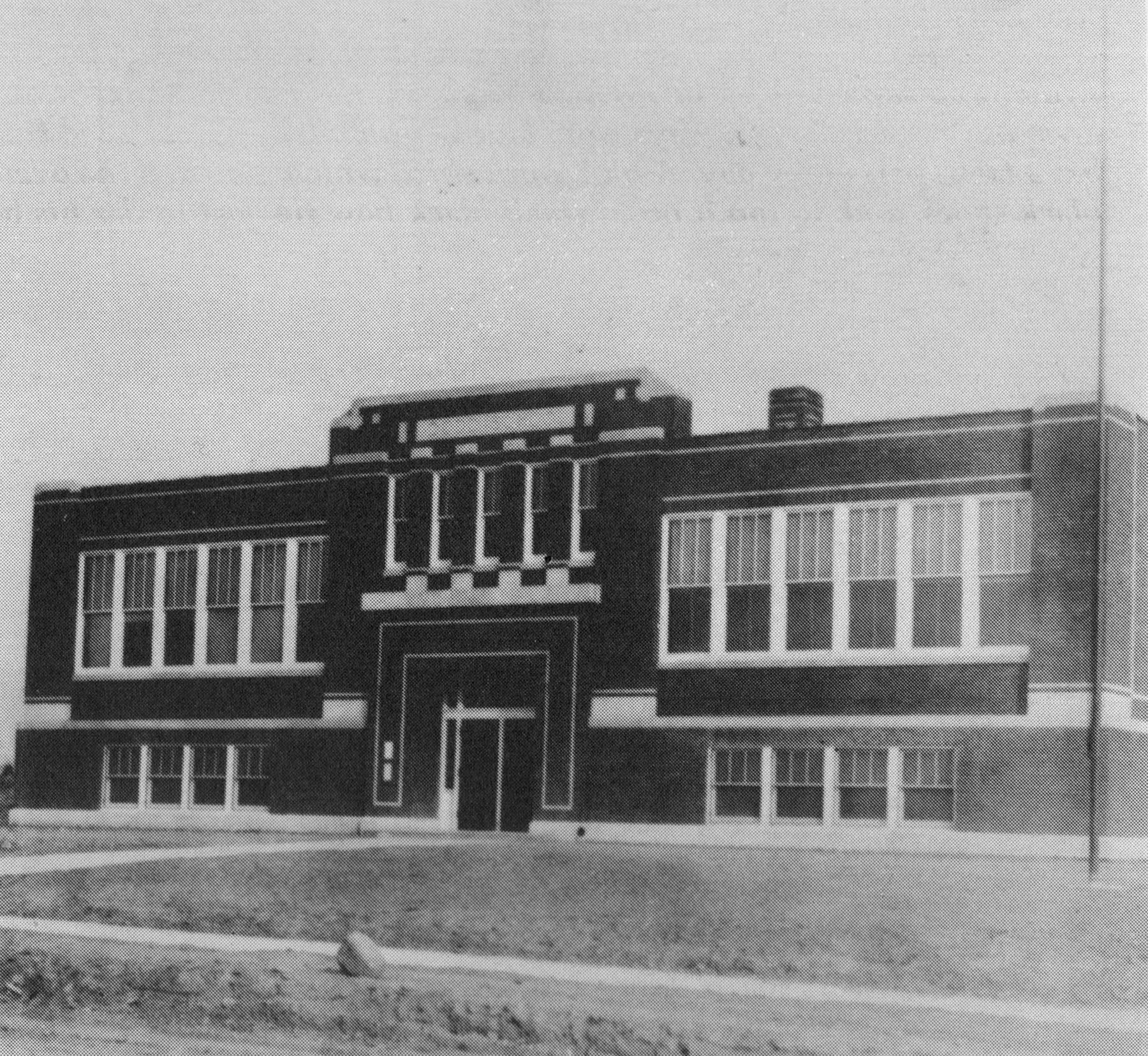 Then & Now: Dodd School – West St. Paul Reader