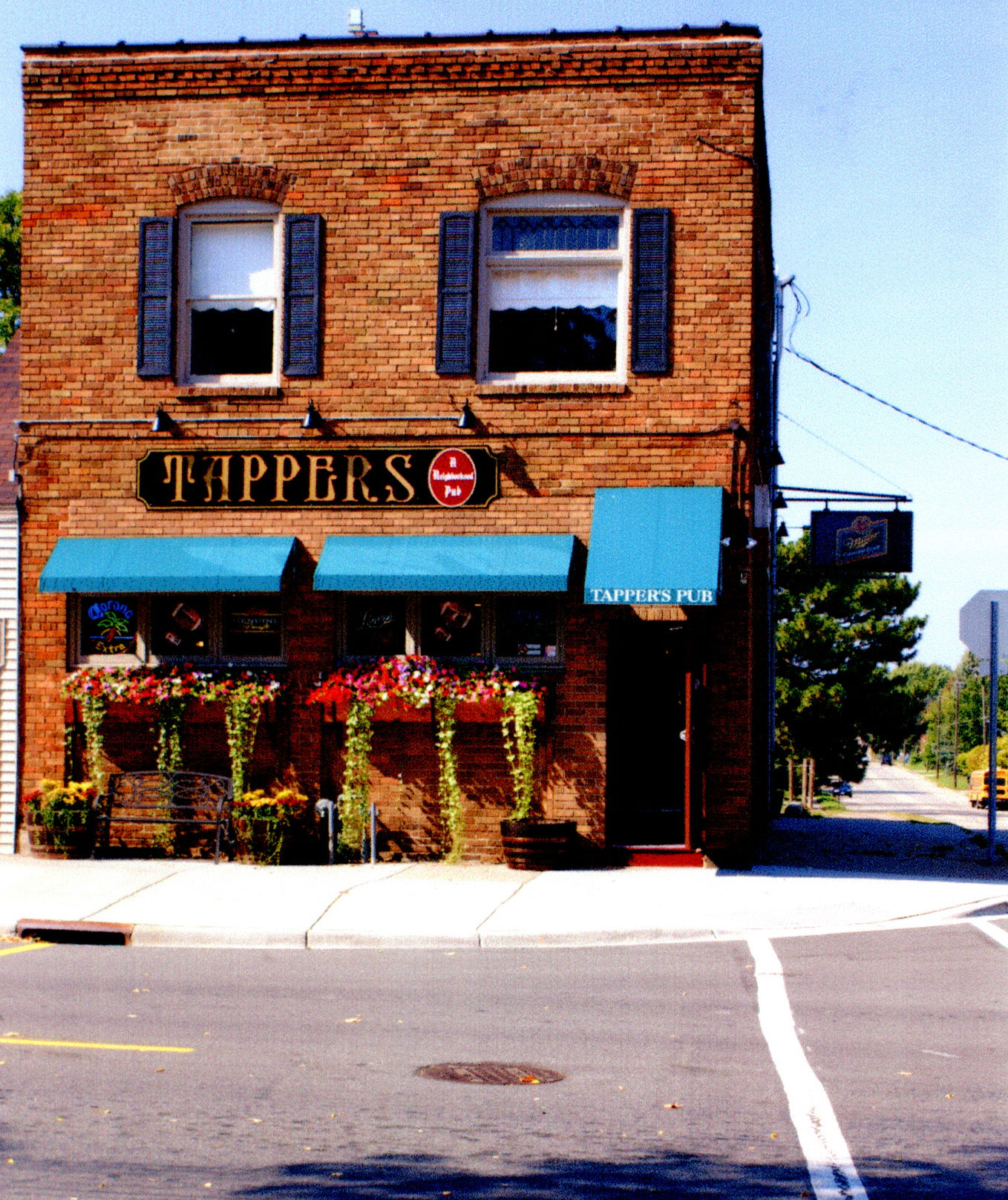 Then & Now: Tappers Pub – West St. Paul Reader